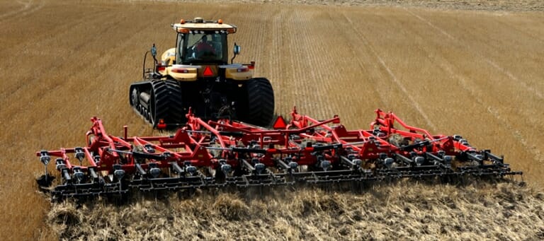 2500 Series Chisel Plow - Wil-Rich